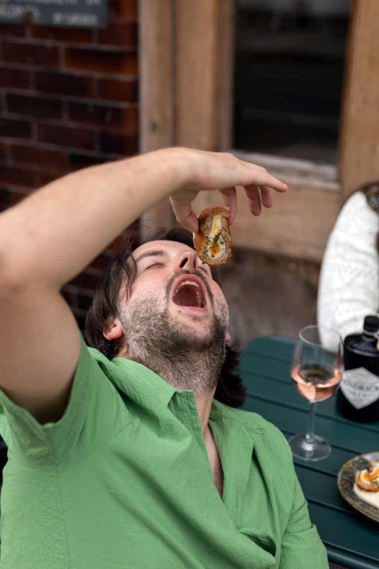 The Grand Junction Arms | Grand Union Canal | Young's Pubs