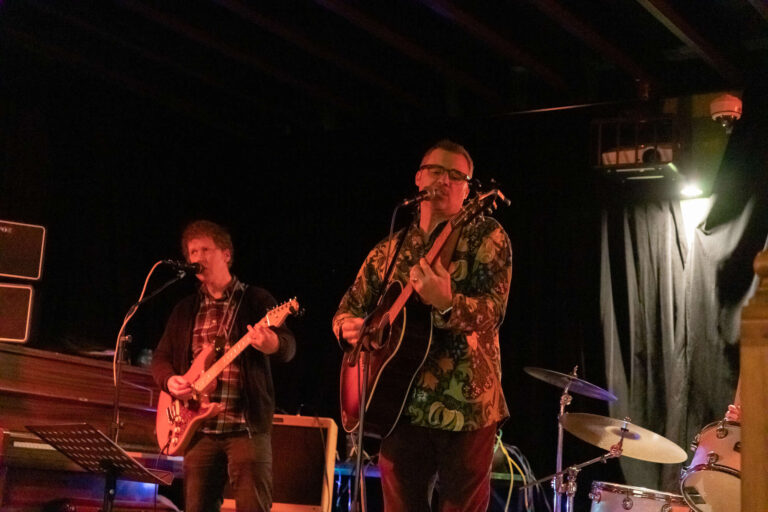 The Grand Junction Arms | Grand Union Canal | Young's Pubs